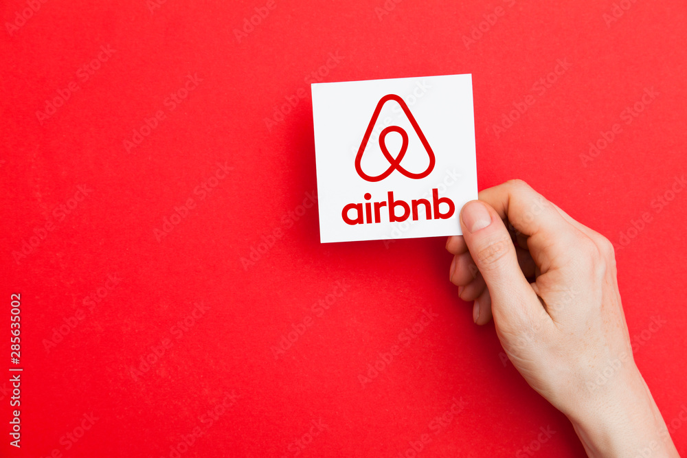 Airbnb Logo