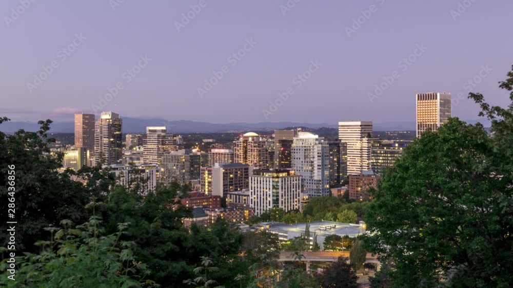 Spectacular time lapse of downtown Portland skyline transitioning from ...