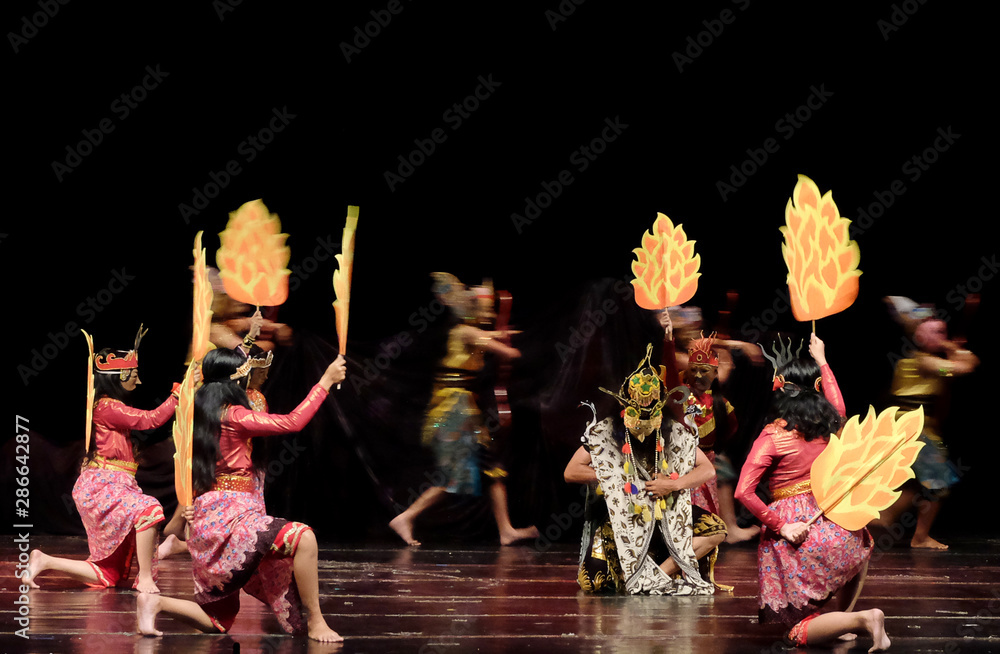 Tari Topeng Panji / Panji Traditional Dance. Traditional mask dance ...