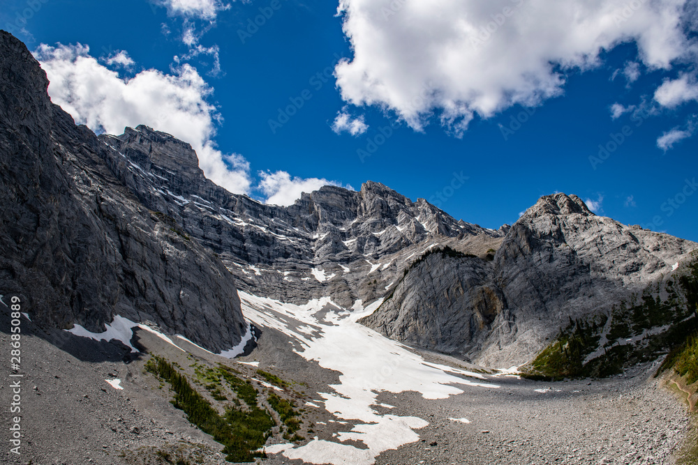 Beautiful scenic view while hiking on the C Level Cirque Trail, in ...