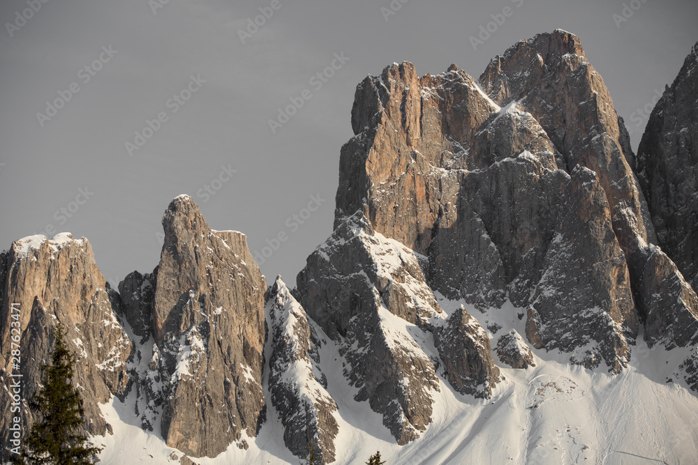 Berg Wanderung zu den Gipfeln der Geisler Spitzen in der Südtiroler ...