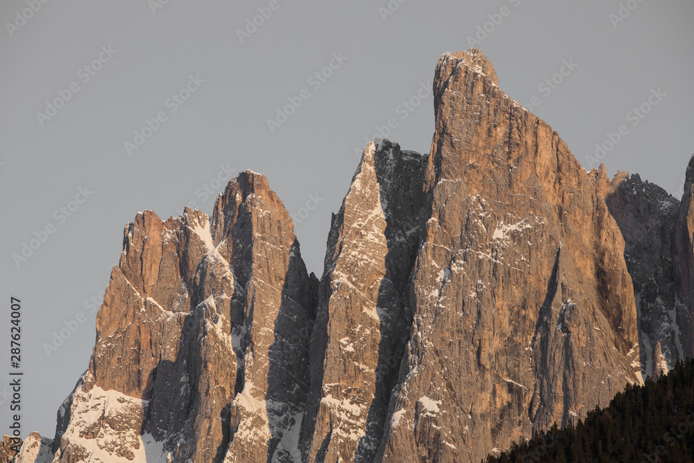 Berg Wanderung zu den Gipfeln der Geisler Spitzen in der Südtiroler ...