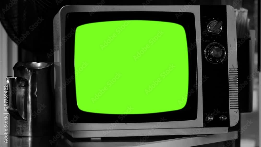 Retro TV Set with Green Screen. Night Tone. Zoom In. You can Replace ...
