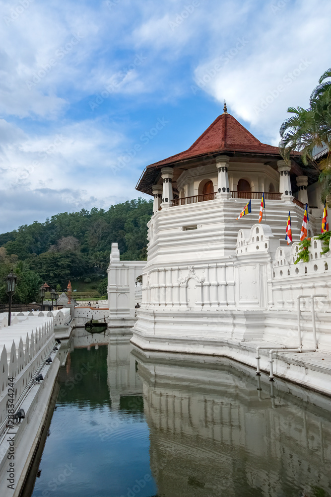 Temple of the Sacred Tooth Relic (Dalada Maligawa), Kandy, Sri Lanka Stock Photo | Adobe Stock