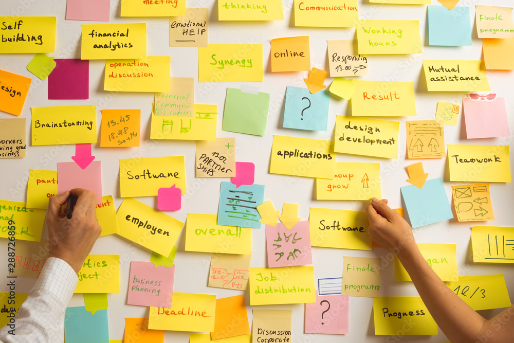 Business people write down an important note, using on the paper ...