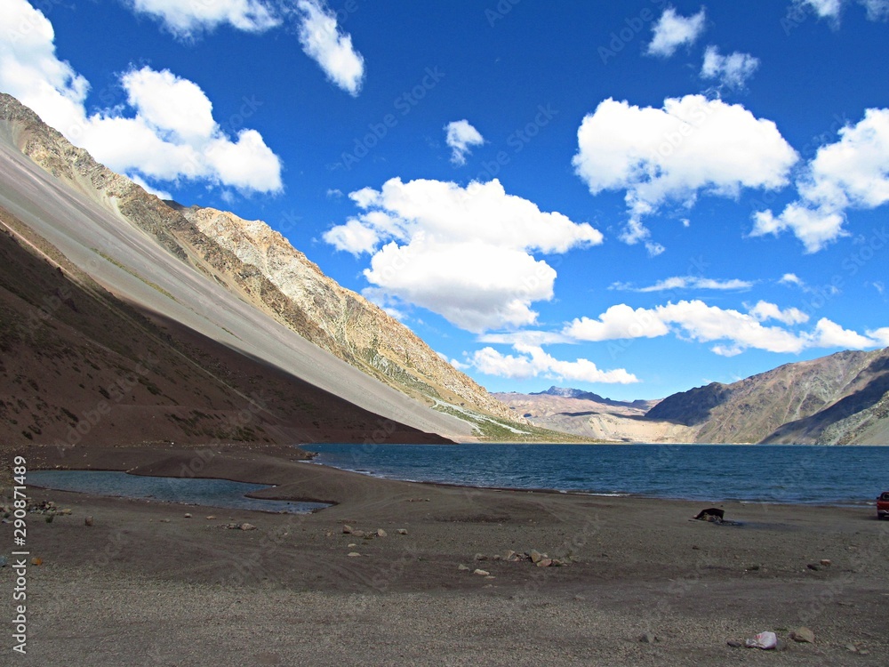Embalse El Yeso (Reservoir El Yeso) in andes mountain range, Chili ...