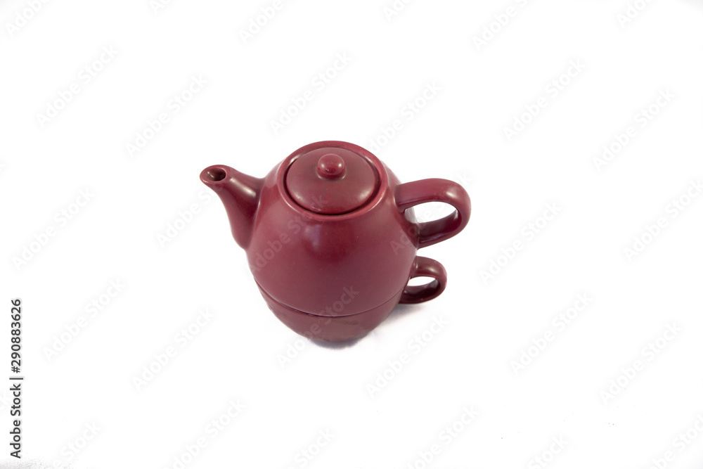 Stockfoto Tetera color granate de ceramica sobre fondo blanco. Vista ...