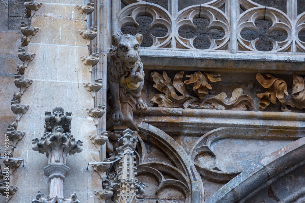 Elements of Gothic architecture. Grotesque, chimera and gargoyle ...