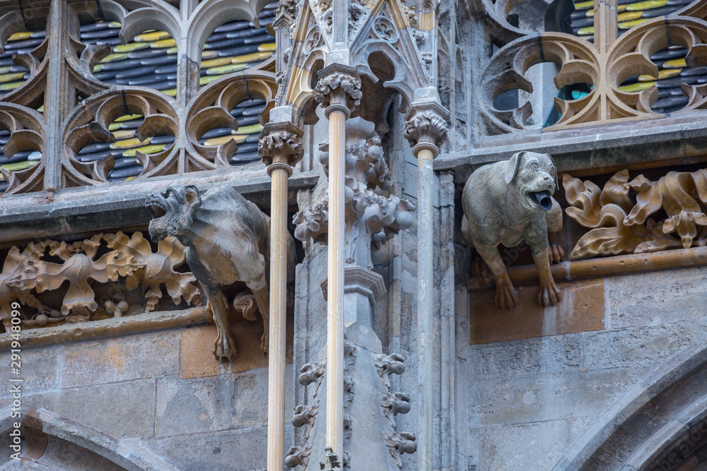 Elements of Gothic architecture. Grotesque, chimera and gargoyle ...