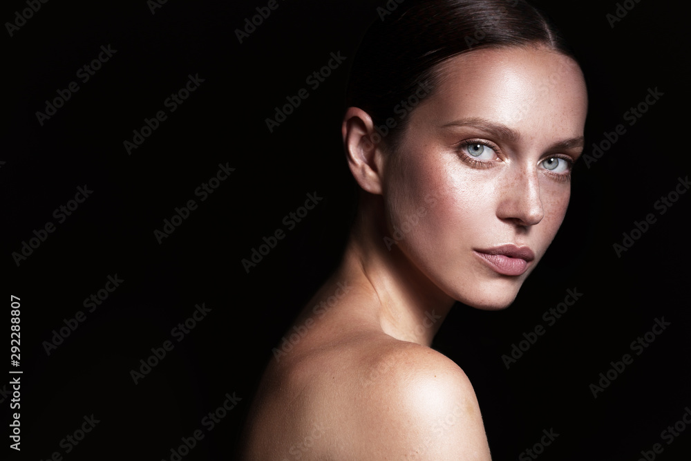Beauty Woman Portrait With Nude Makeup Shooted On A Black Background Beauty Woman Portrait With Nude Makeup Shooted On A Black Background