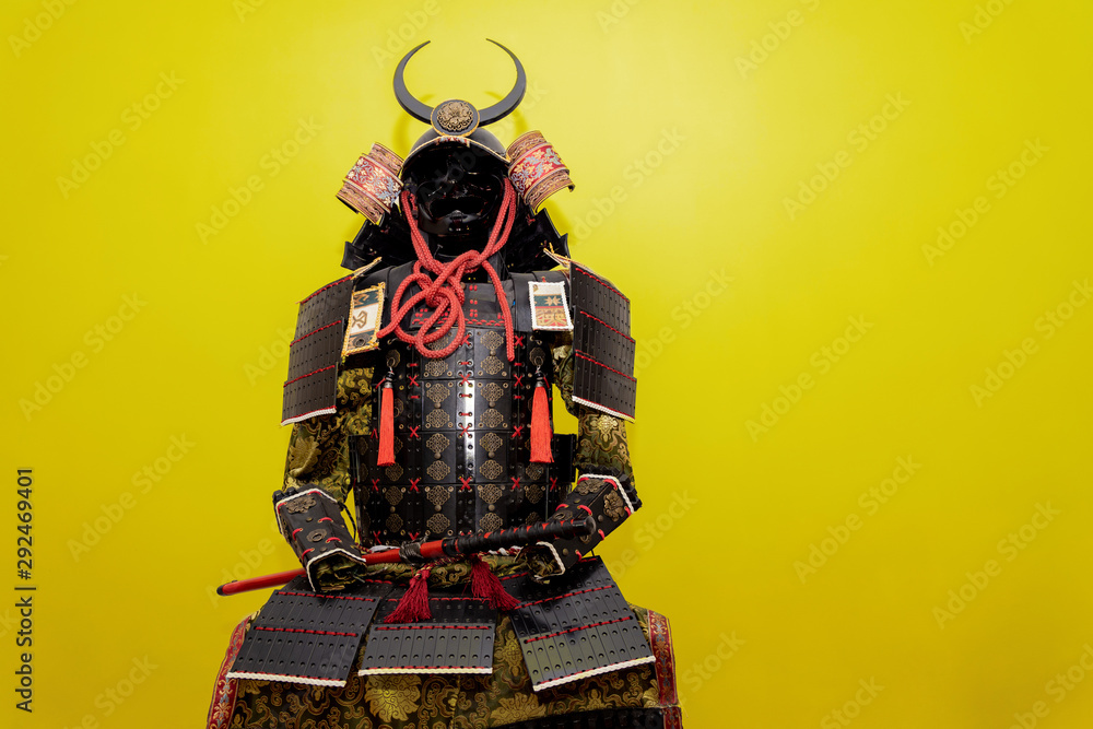 Red And Black Samurai Armor – Oda Clan Kachi Red & Black Samurai Armor ...