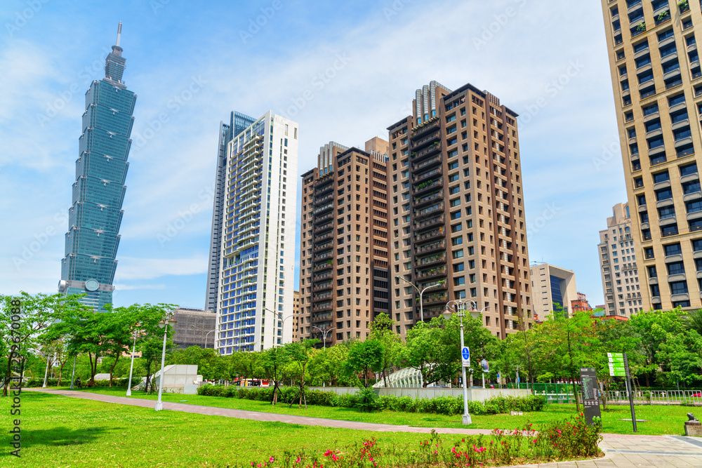 Fabulous view of Taipei 101 and residential buildings, Taiwan Stock ...