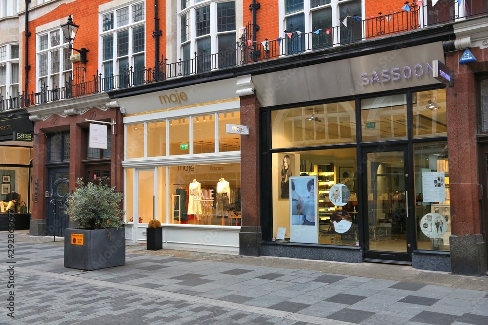 LONDON, UK - JULY 6, 2016: Shops at New Bond Street in London. Bond ...