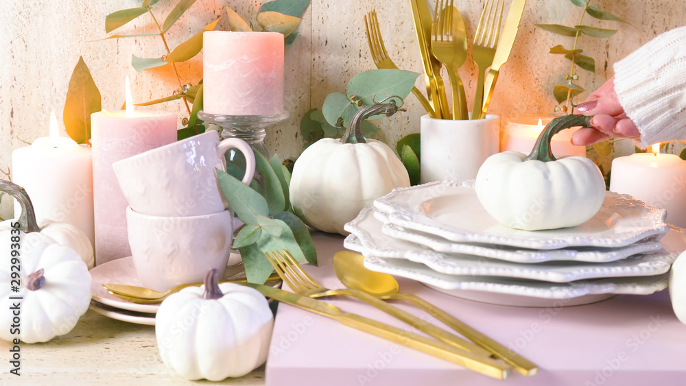 Thanksgiving Autumn Fall modern stylish table setting in new season ...