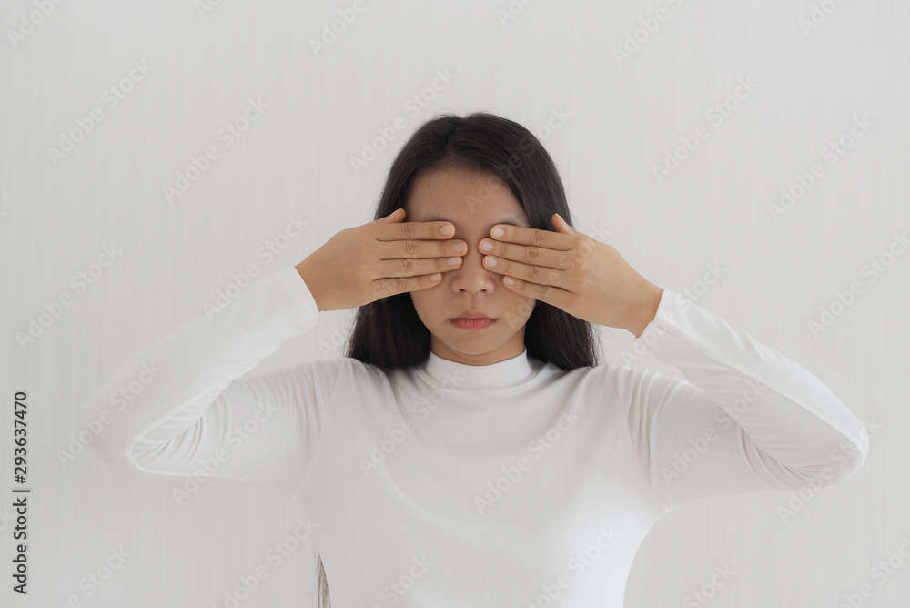 eye socket pain in asian woman cause from the infection of the sinuses ...