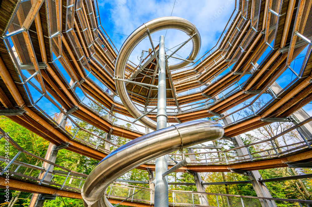 Fotka „Treetop walk in Black Forest with 40m high Lookout tower with ...