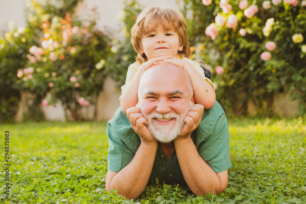 Old father play with son - happy fathers day, Happy child with father ...