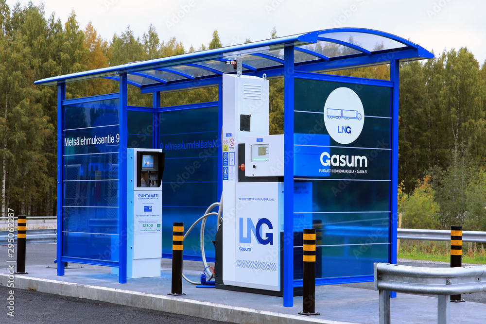 Gasum LNG Dispenser for Heavy Duty Vehicles. Illustrative editorial ...