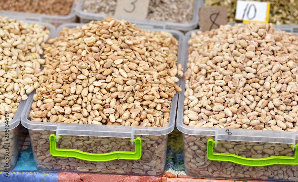 Peanuts from farmers market (shelled, whole, halves). Vitamin healthy ...