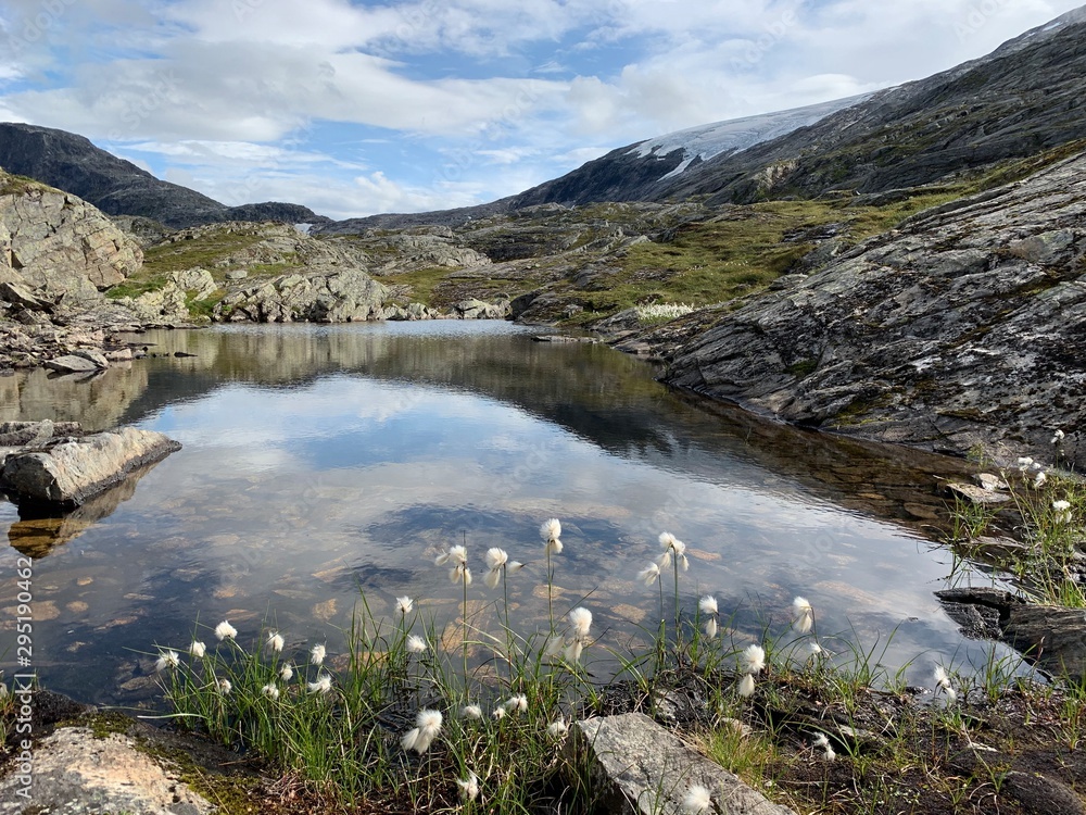 Foto de Bergsee / See in Norwegen - Skandinavien, Berg, Berge ...