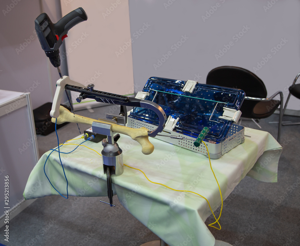 Orthopaedic trauma devices. Bone fracture repair medical tool Stock ...