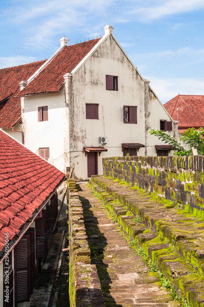 Fort Rotterdam was the Dutch regional military and governmental ...