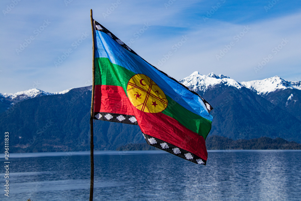 Bandera Mapuche, con fondo Lago Todos Los Santos Stock Photo | Adobe Stock
