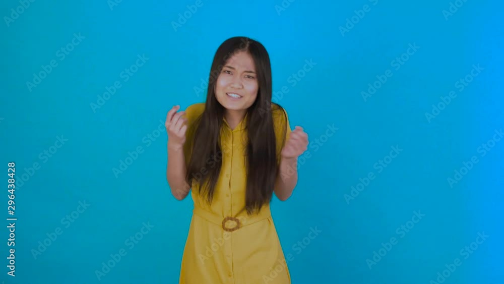 Screaming, hate, rage. Crying emotional angry woman screaming on blue ...