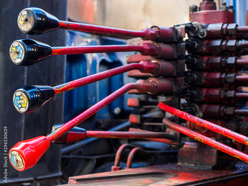 Distribution levers to control the lift on the truck. Lift for ...