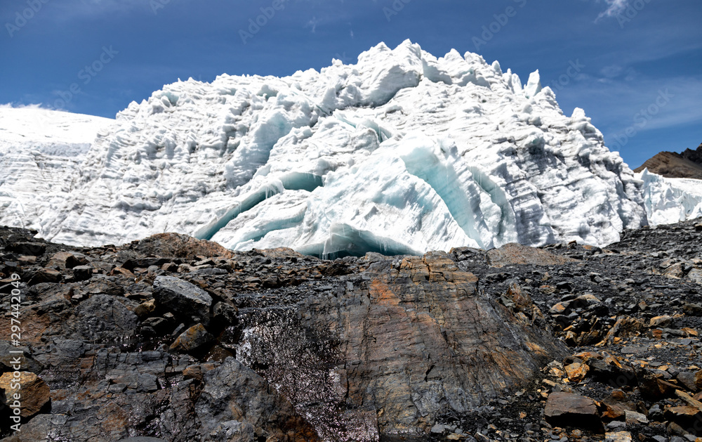 Paisajes y naturaleza en los andes del Peru Stock 写真 | Adobe Stock