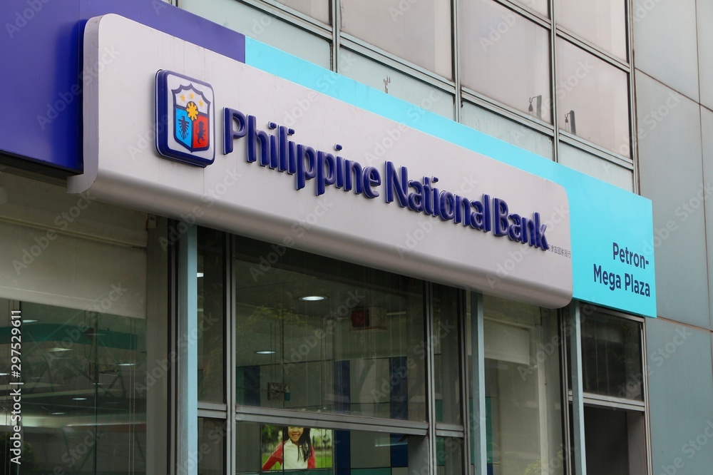 MANILA, PHILIPPINES - DECEMBER 7, 2017: Philippine National Bank branch ...