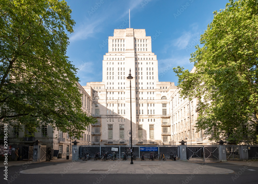 Senate House, University of London. The imposing Senate House building ...