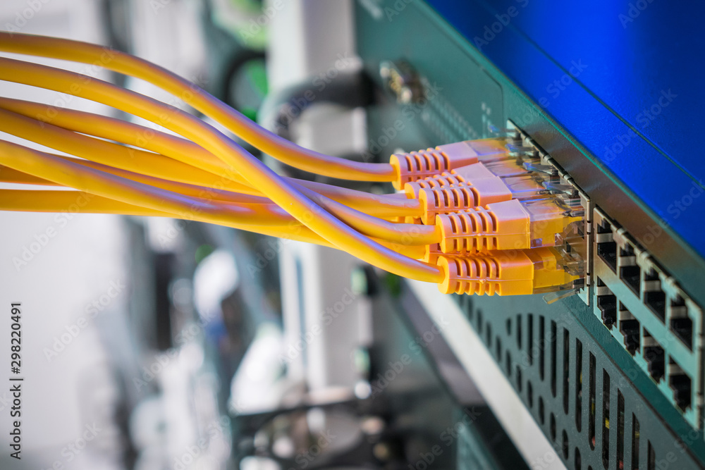 Utp cable connects to the interfaces of the main office router. Many ...