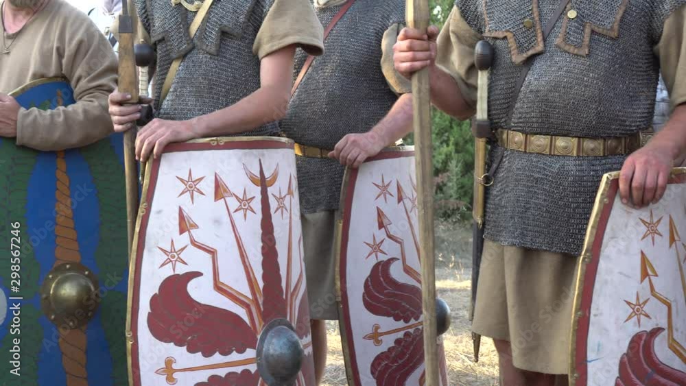 The Roman soldiery, legion, century, army. Roman military Equipment ...