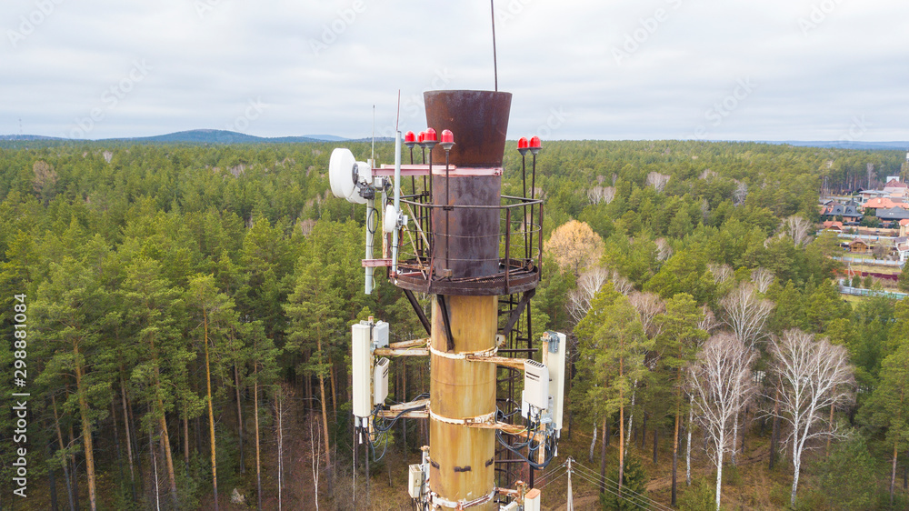 Mobile telephone network base station telecommunication tower with smart cellular antennas ...