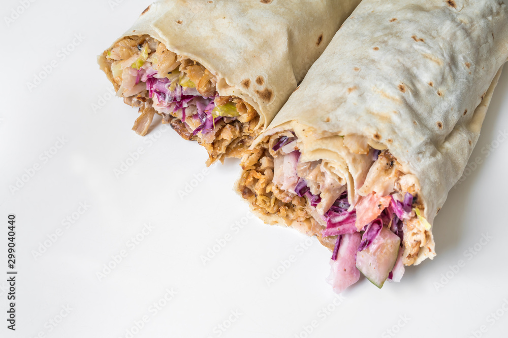Shawarma, traditional turkish chicken doner kebap in roll of lav Stock ...