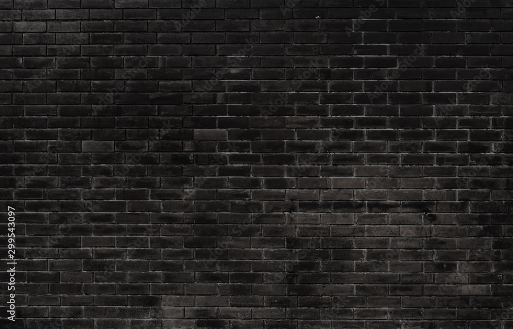 The black wall surface uses a lot of bricks. Or old black brick wall ...