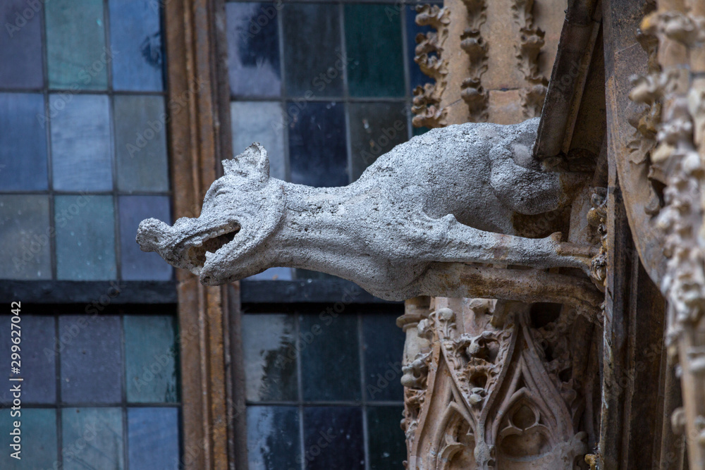 Elements of Gothic architecture. Grotesque, chimera and gargoyle ...