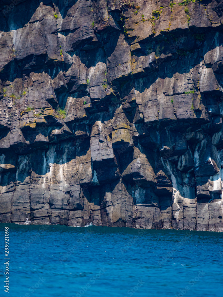 Columnar joints in Oshima island, Anto, Mikunicho, Sakai City, Fukui ...