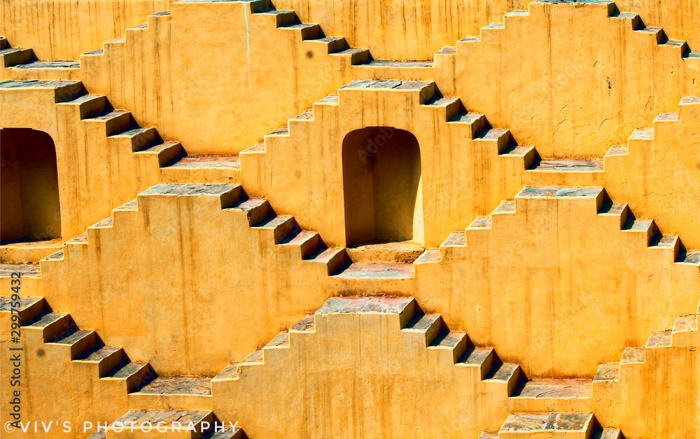 Step Well, Jaipur The ancient site of an architecturally unique ...