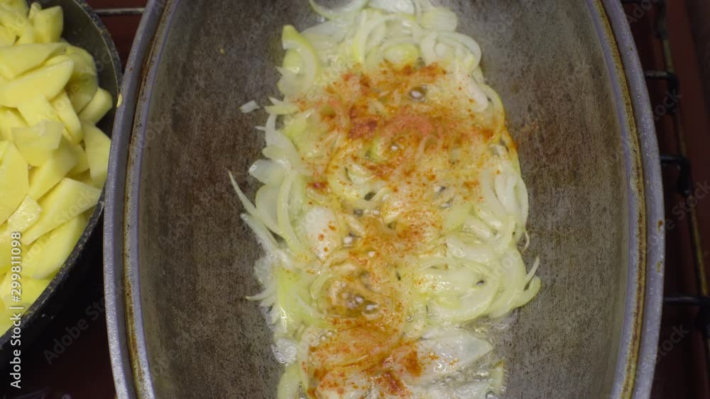 cook chopped onions in pan. fry in oil. Ozar in Tatar. Sprinkle with ...