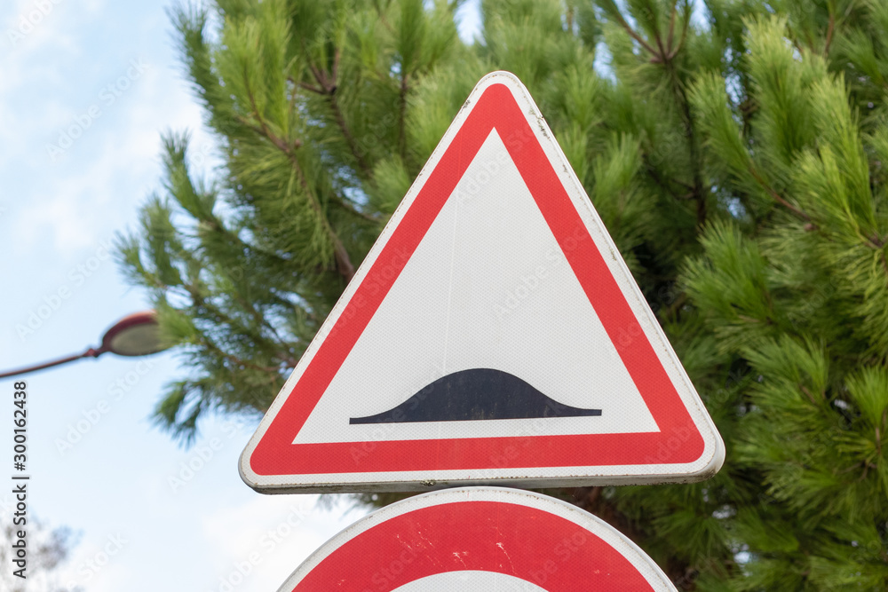Norme Dos D Ane: Réglementation Des Ralentisseurs Routiers – TSDG