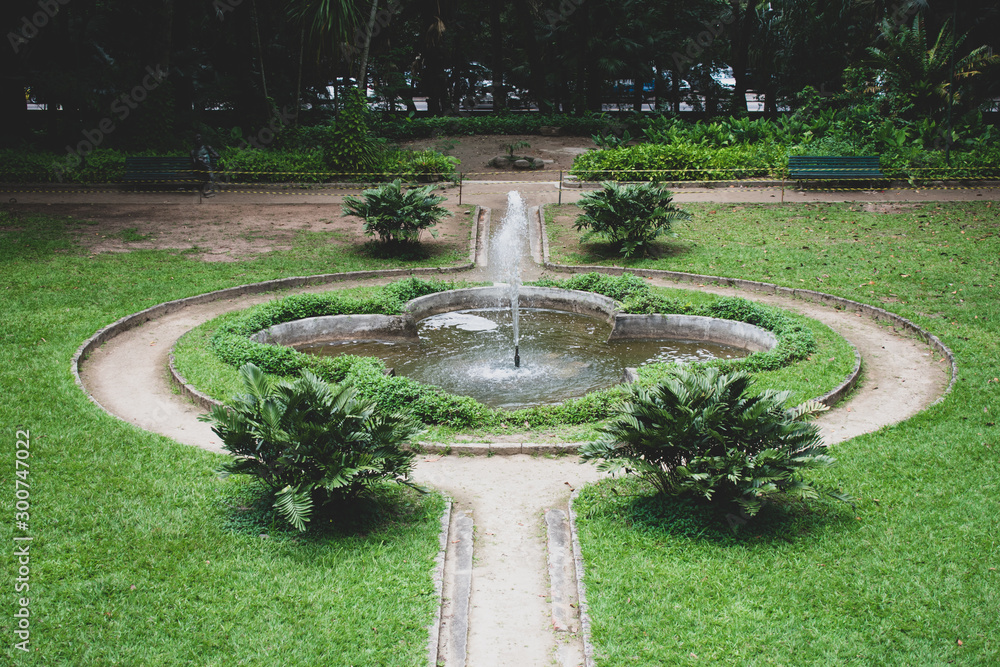 O Parque Henrique Lage é uma incrível mistura entre arquitetura e ...