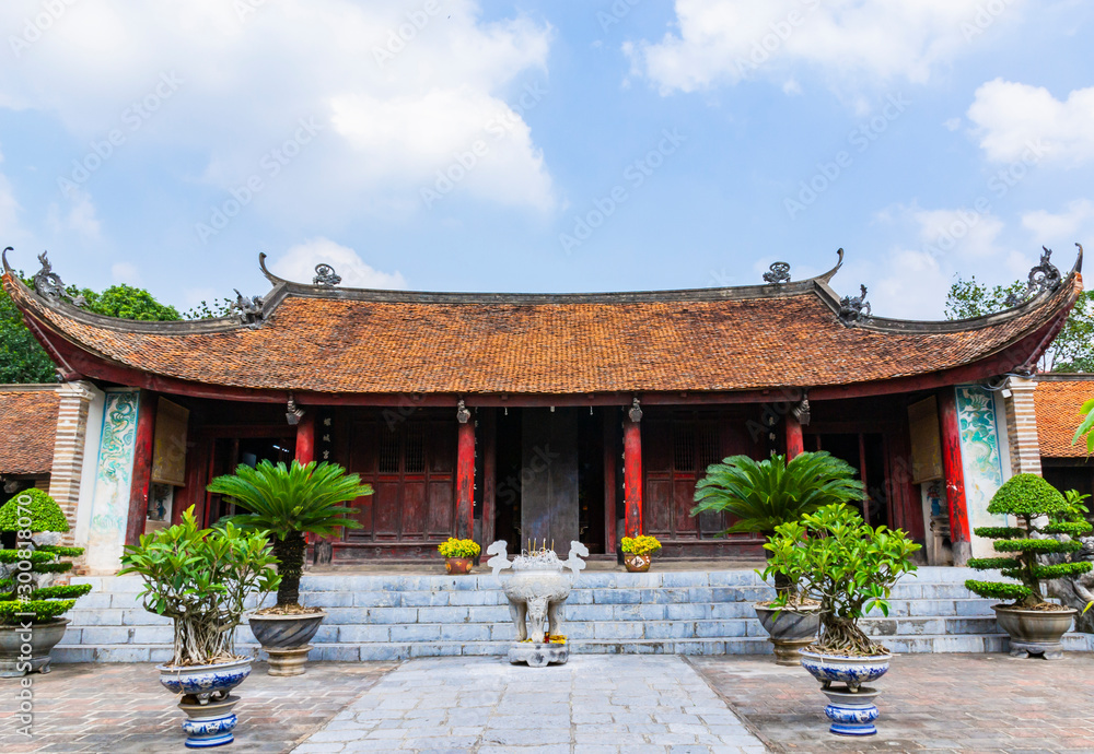 Scenery of Thuong shrine (den Thuong) in ancient Co Loa citadel ...