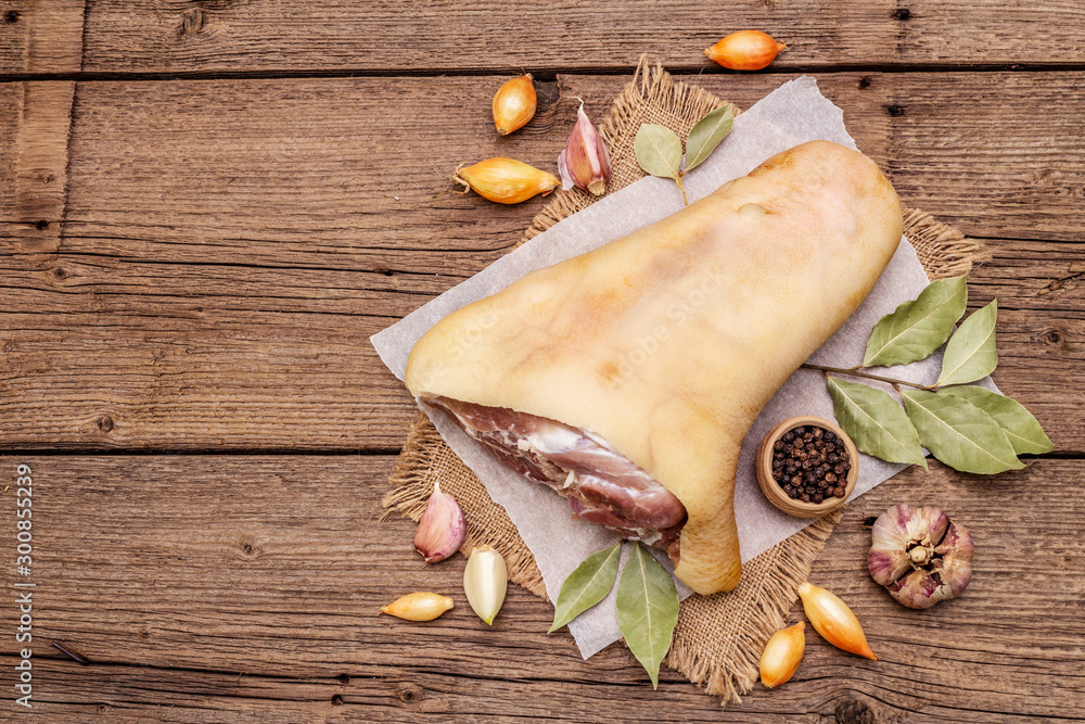 Raw pork meat - hock, knuckle or leg. Traditional ingredient for ...