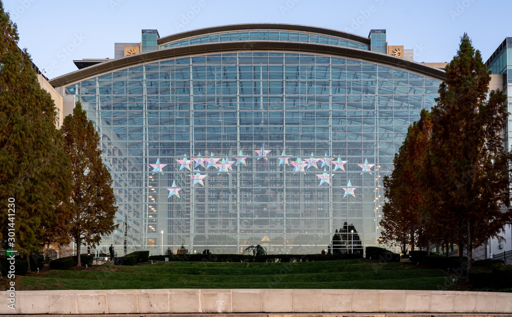 Glass wall surrounds atrium of Gaylords Convention center at National ...