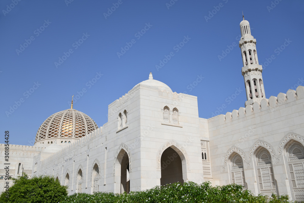 Foto de Sultan Qabus Moschee Minarett Muscat Oman Sehenswürdigkeit ...