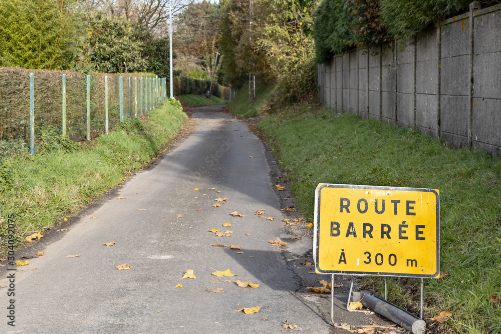 Panneau route barrée Stock Photo | Adobe Stock