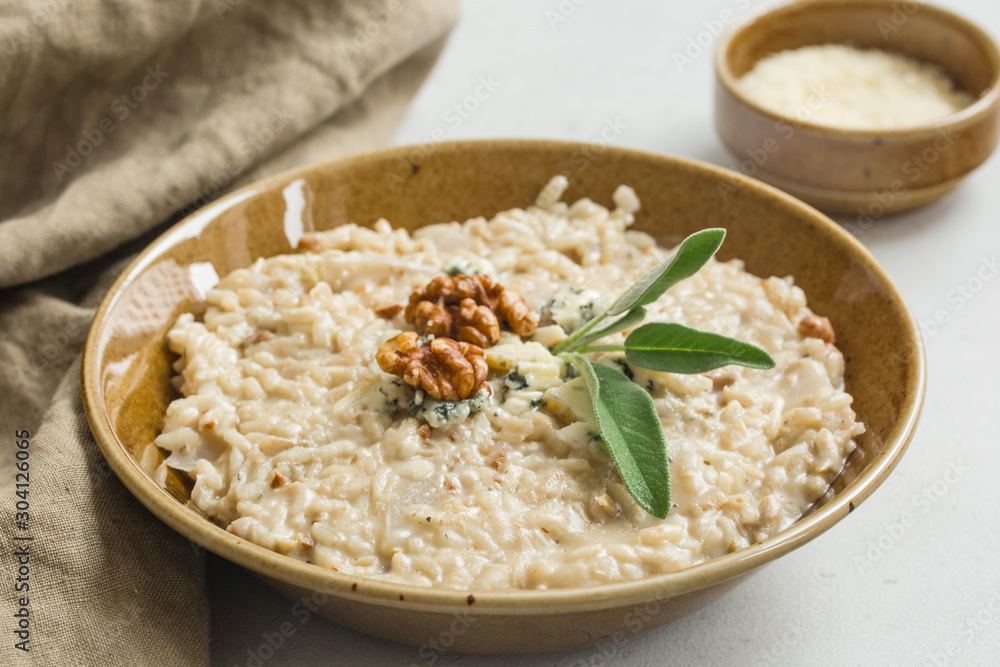 Risotto with gorgonzola cheese, parmesan, walnuts, sage and arborio ...