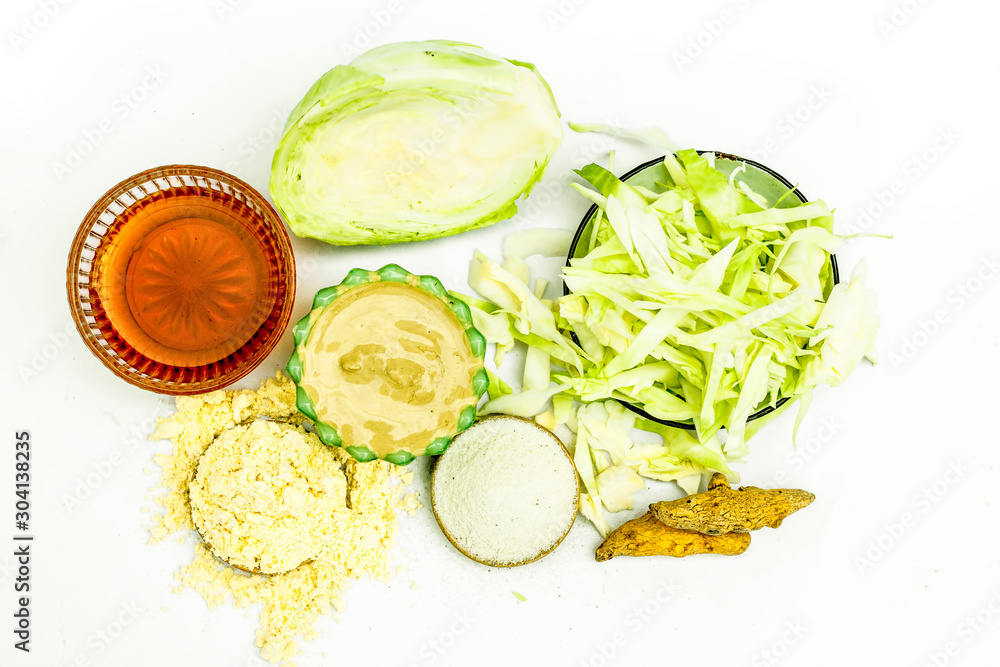 Face mask of cabbage, Haldi, turmeric, besan, chickpea flour, Multani ...